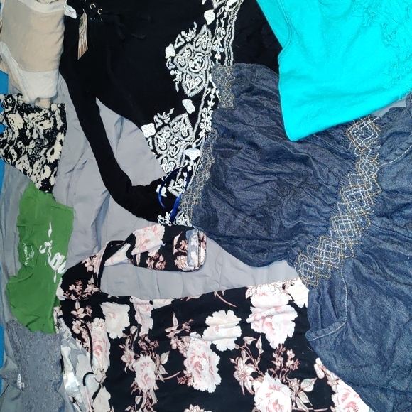 Express | Tops | Accepting Offers Really Big Bundle Of Womens Clothes ...